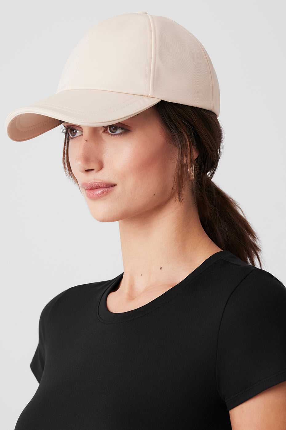 Satin Off-Duty Cap - Creme – Alo Yoga Mexico
